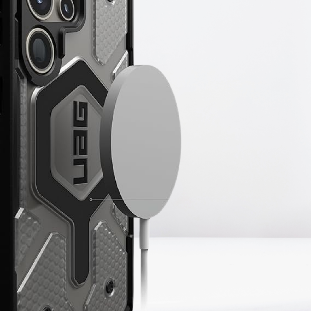 UAG Pathfinder MagSafe Case for Samsung Galaxy S25/S25 Ultra ( SMOKE I – Cases N Straps